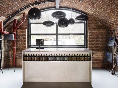 TOM DIXON PERFUMERY DESK · Jailmake